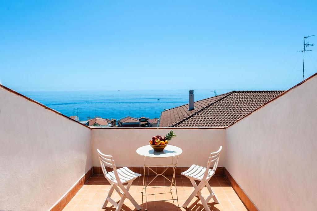 Sea view paradise, Aci Castello (precios actualizados 2026)