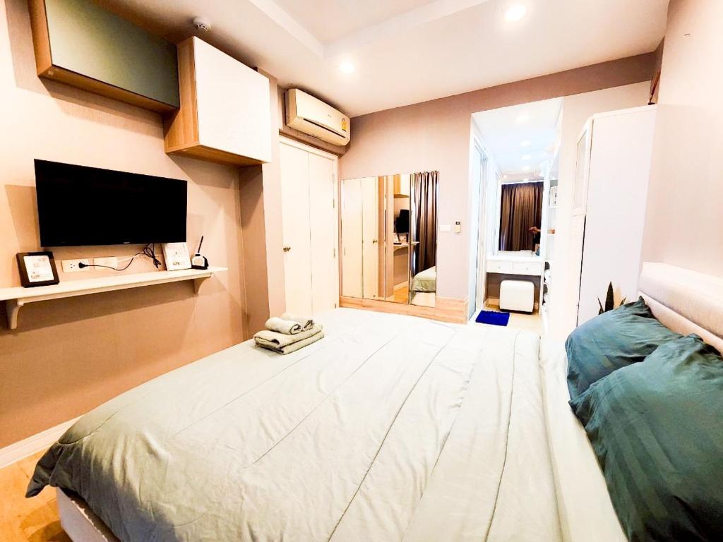 Finn Room Plus 38 sqm & The Patio by BHB, Bangsaen Sai 1 (precios ...