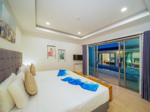 4Luxury Pool Villa 4 Bedrooms Private Pool Kitchen, Ban Bang La (updated prices 2025)