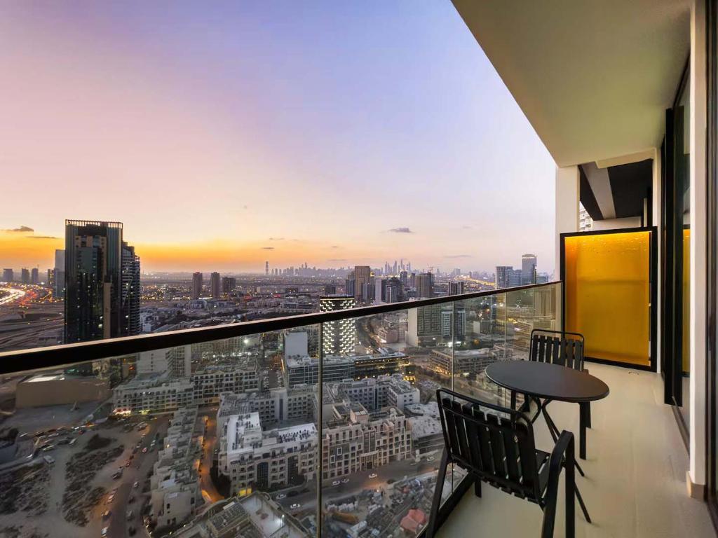 SettlerHomes - Chic JVC Skyline Near Park & Marina, Dubai (updated ...