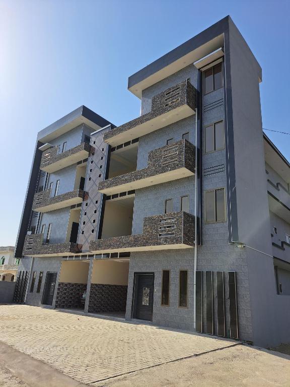 B&A APARTMENTs, Pothi (updated prices 2025)