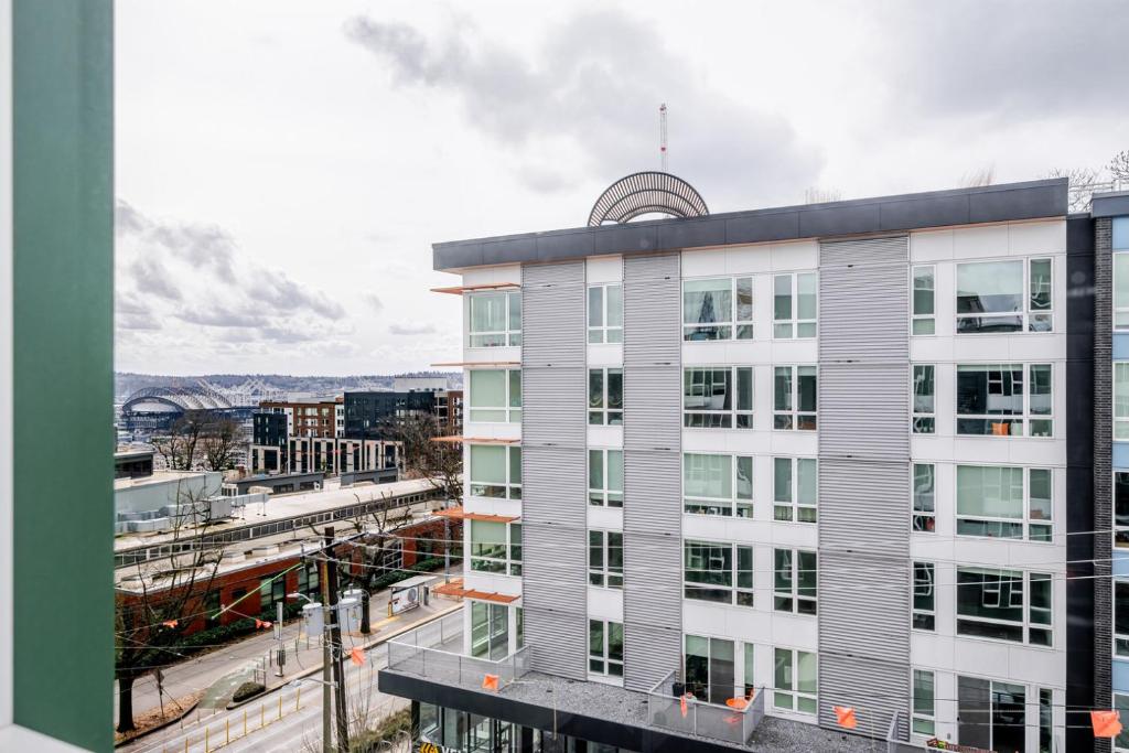 Blueground Northlake gym rooftop nr zoo SEA-846, Seattle (updated ...