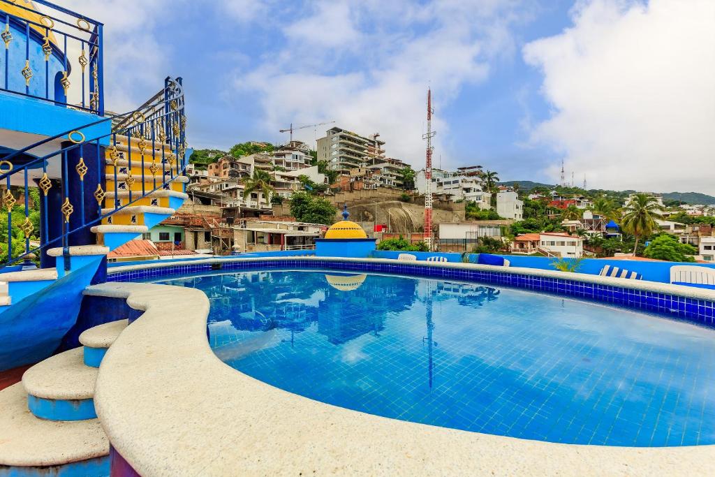 OYO Casa Mission, Puerto Vallarta (updated prices 2025)