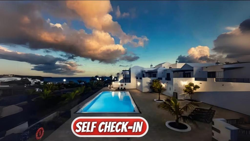 IVA House - upper floor, Playa Blanca (updated prices 2026)