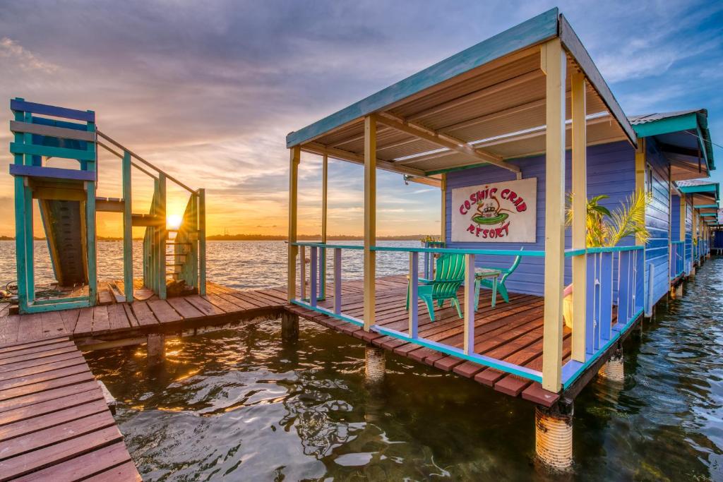 Cosmic Crab Resort, Bocas del Toro (updated prices 2025)
