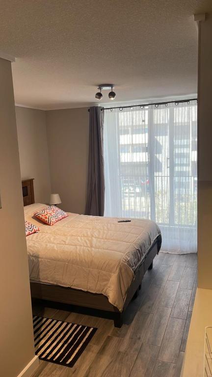 Cómodo studio, Amoblado, a pasos del metro, Santiago (precios actualizados 2025)