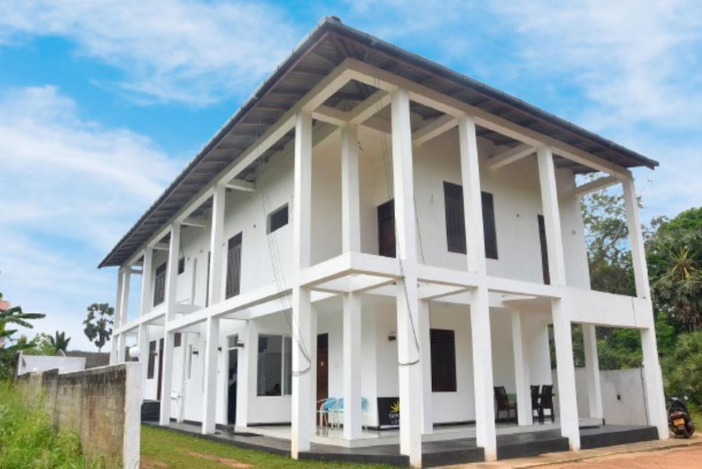 Sunray Lodge, Talawa (updated prices 2026)