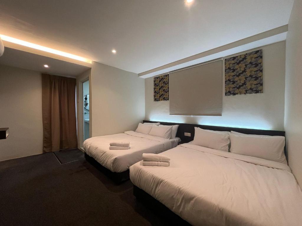 Swing and Pillows - Malacca Mahkota Parade, Malacca (updated prices 2026)