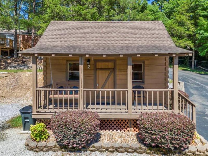 Cozy Cabin with Breathtaking Views near Dollywood, Pigeon Forge ...