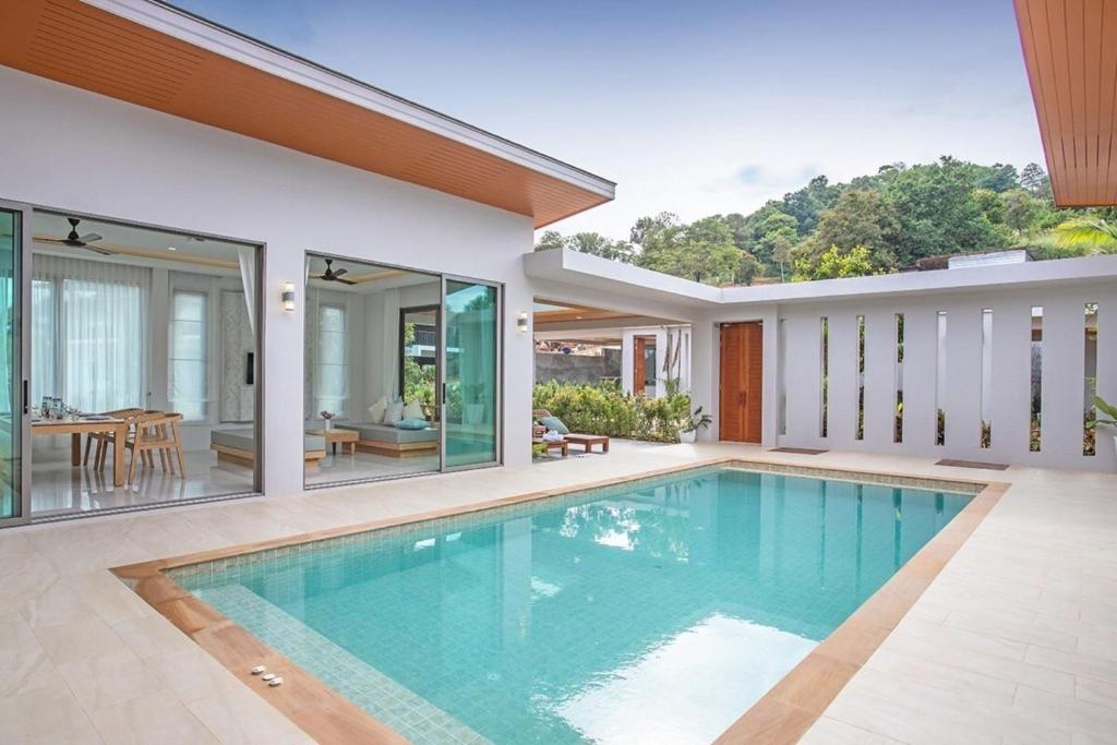 Alhambra Pool Villas and Pool Access Rooms, Kata Beach (tarifs ...