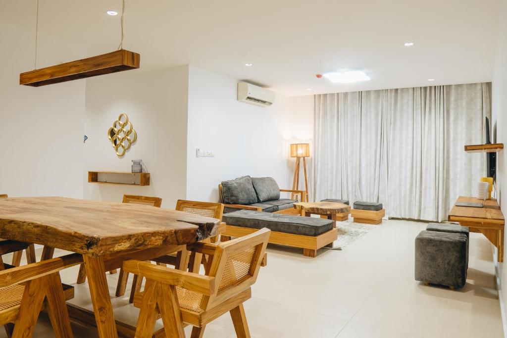 Golden Apartments, Dar es Salaam (updated prices 2025)