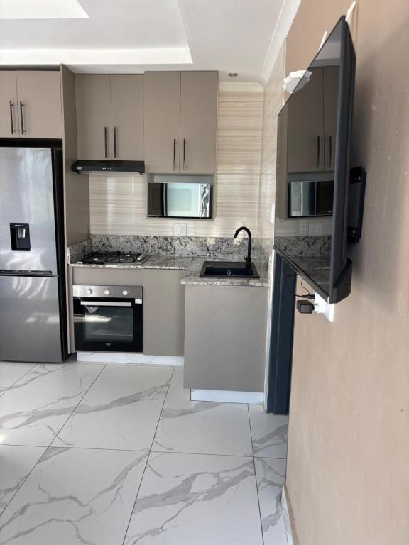 The Grove Studio Apartment, Manzini (updated prices 2025)