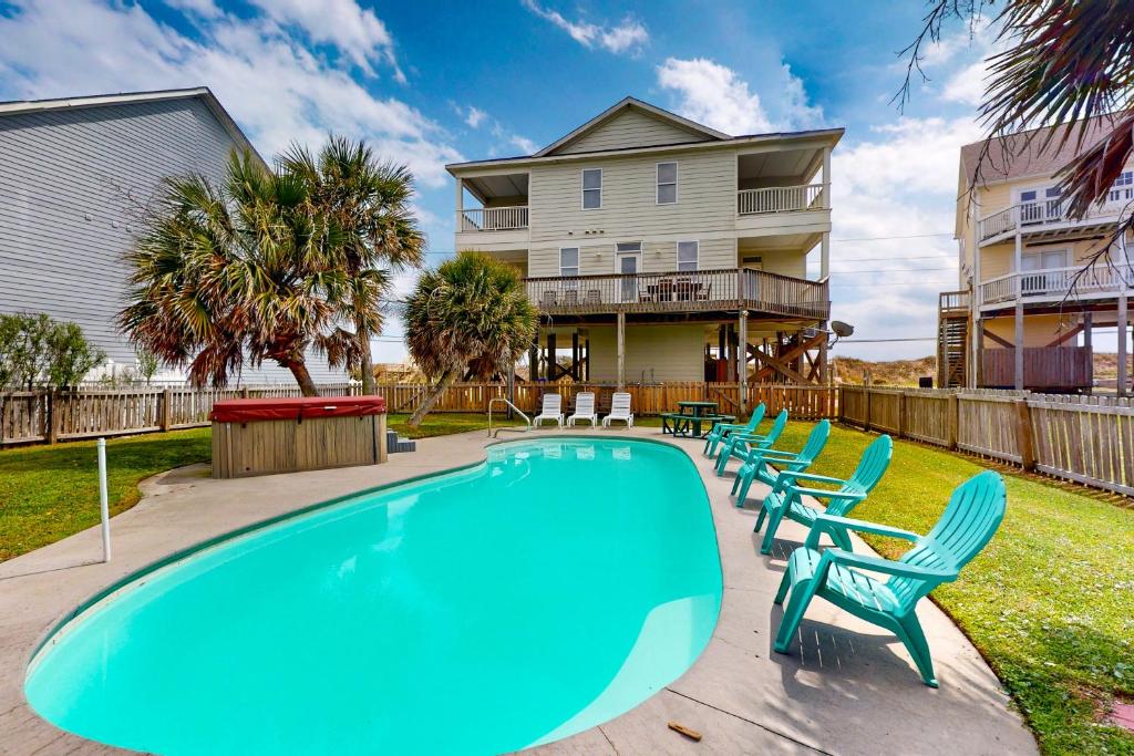 Stone Escape, North Topsail Beach (updated prices 2026)