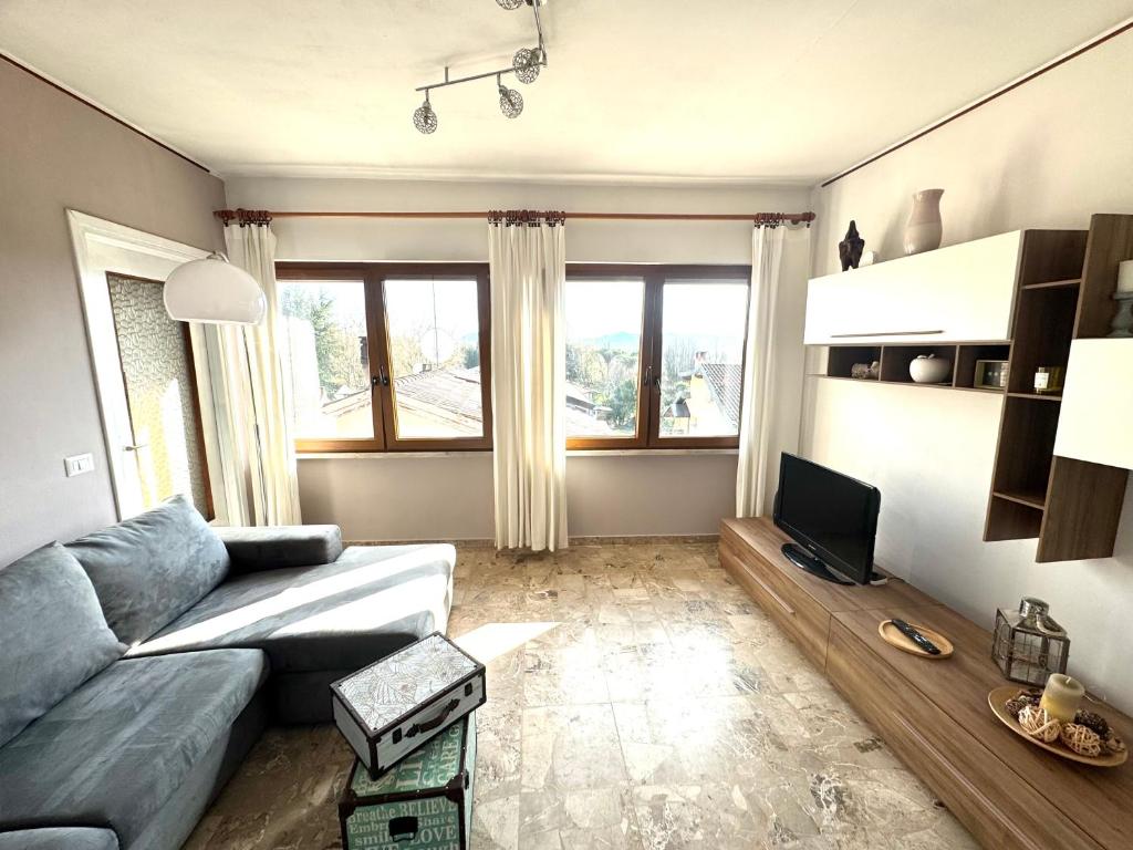 Il portico del Lago, Varese (updated prices 2025)