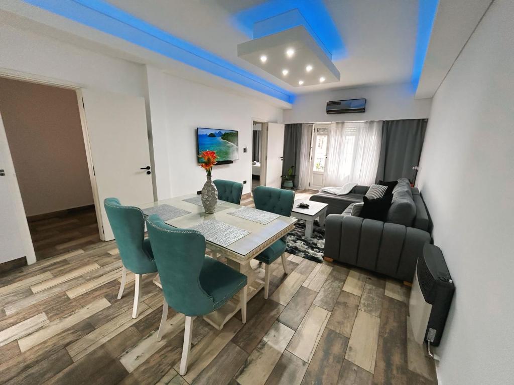 Casa Completa con Balcon y Patio privado, Lanús (updated prices 2026)