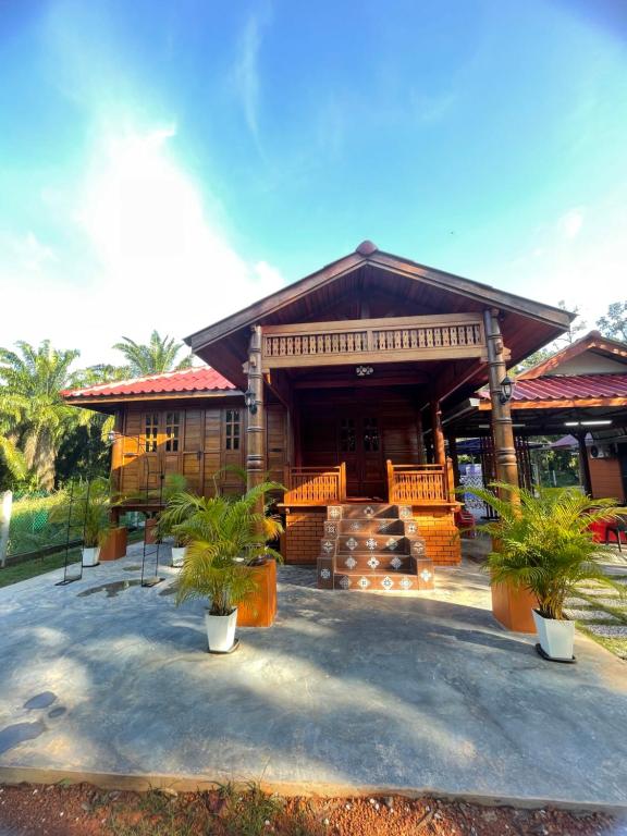 Homestay Pool Teratak Dusun Tok Anjang, Muar (precios actualizados 2026)