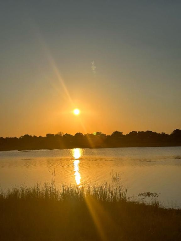 Exivaleni Resort, Thomo (updated prices 2026)