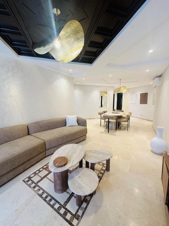 Sublime 2 bedrooms with pool and Wi-Fi Marrakech, Marrakech (tarifs ...