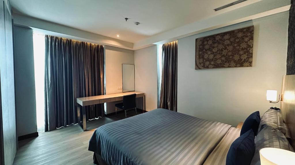 The H Tower Rasuna Suites Kuningan Jakarta By Villaloka, Jakarta ...
