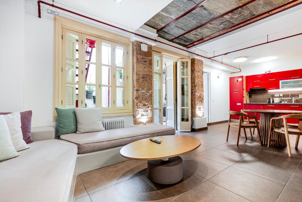 Filopapou Pearl on Acropolis Hill, Athens (updated prices 2025)