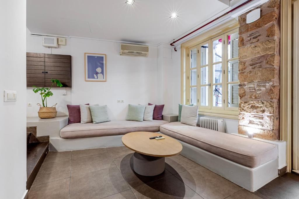 Filopapou Pearl on Acropolis Hill, Athens (updated prices 2025)