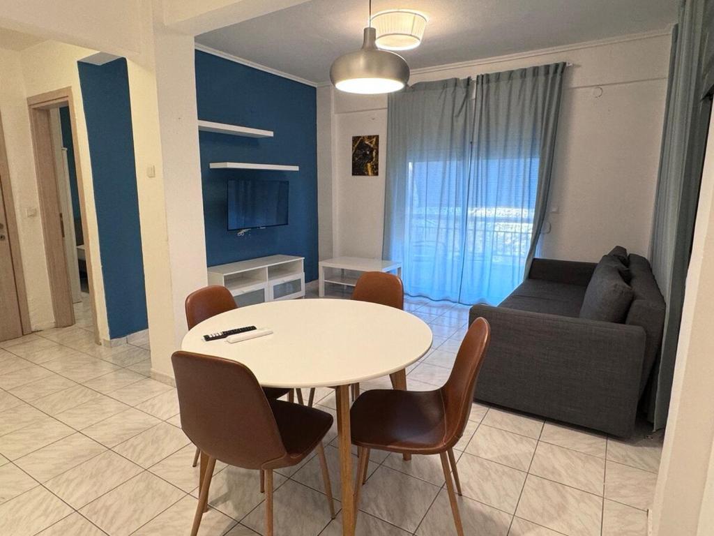 Διαμέρισμα στην Περαία κοντά στην θάλασσα, Perea (updated prices 2025)