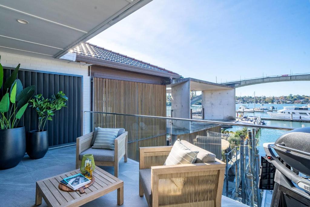 Marina Magic on Sydney Harbour Front, Sydney (prezzi aggiornati per il ...