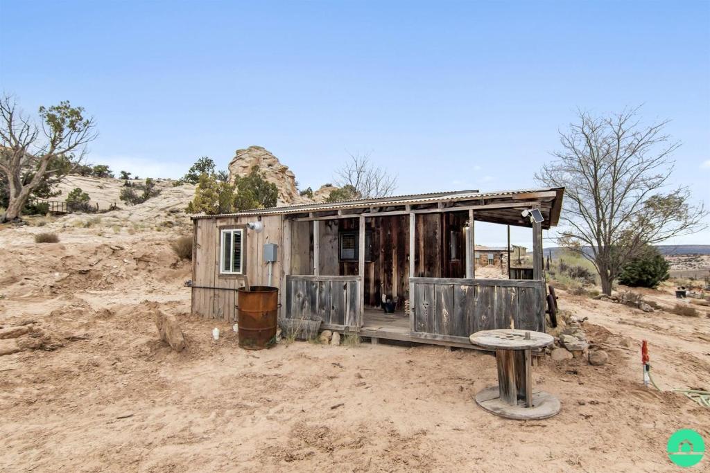 Charming Secluded Wooden Cabin in Monticello, Utah, Monticello (updated ...