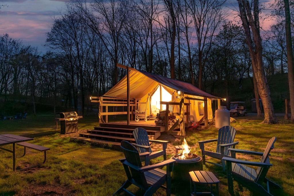 Creekside Family Tent Great to Create New Memories in Saint Croix Falls ...