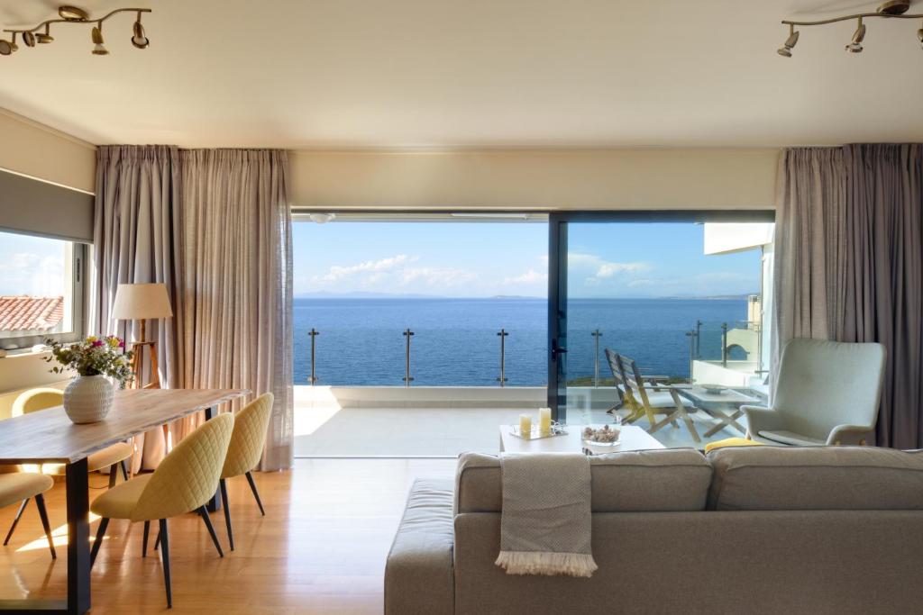 Saronida Seaside Serenity, Saronida (updated prices 2026)