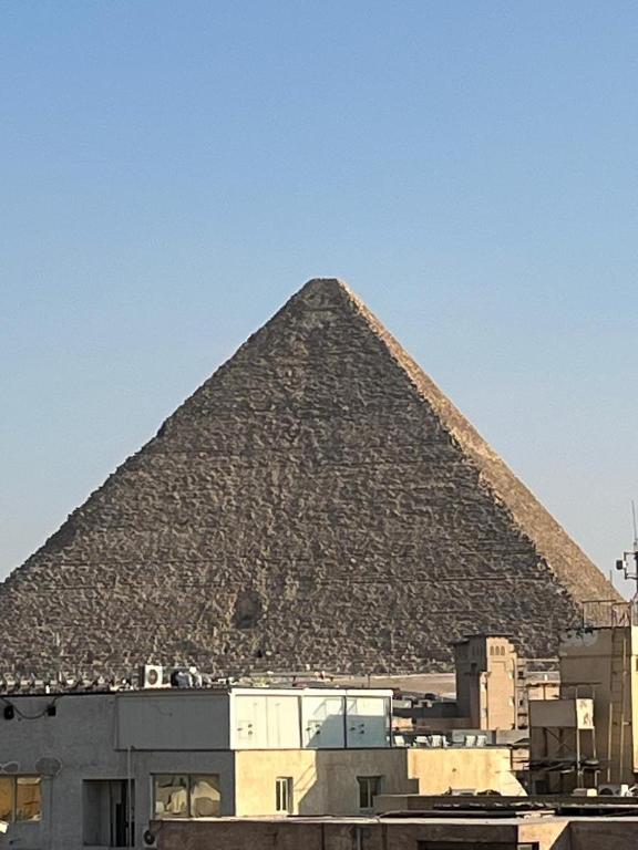 New pyramids gate view, Kairo (aktualisierte Preise für 2025)