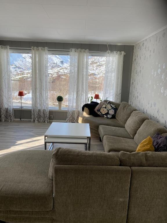 House in Vågan, Hopen (updated prices 2026)