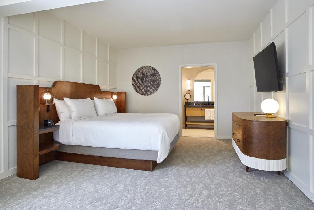 Hotel Brookmere & Arbor Spa, Saratoga Springs (updated prices 2025)