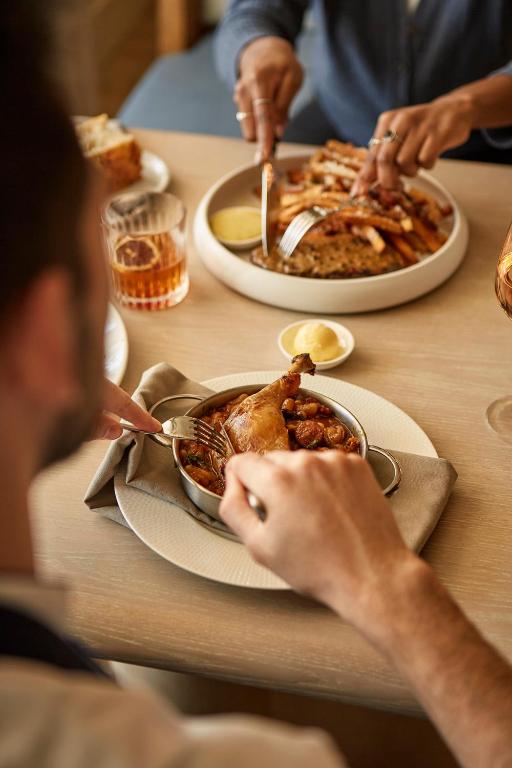 Hotel Brookmere & Arbor Spa, Saratoga Springs (updated prices 2025)