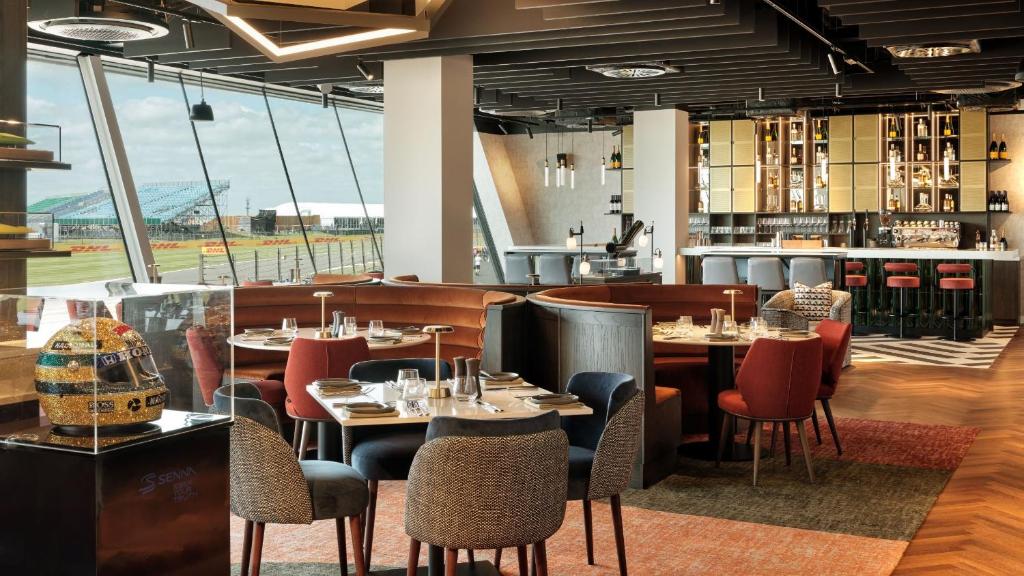 Escapade Silverstone, Towcester (updated prices 2025)