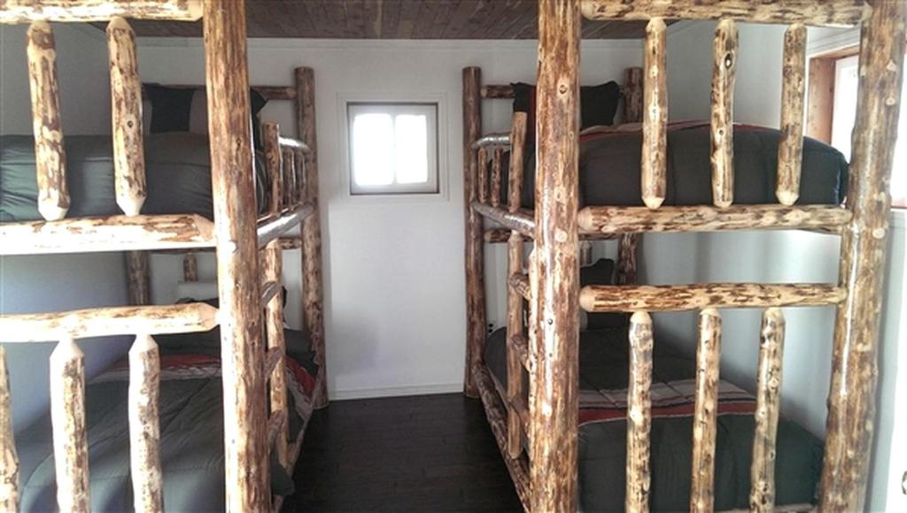 Small Group Cabin Ideal to Relax and Explore Nature in Alaska, Cooper ...