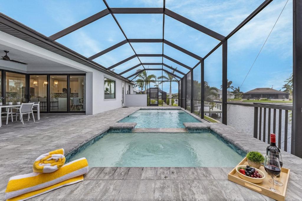 Gulf Access, Pool with Spa, Grill & Lanai - Ladyfish Landing - Roelens ...