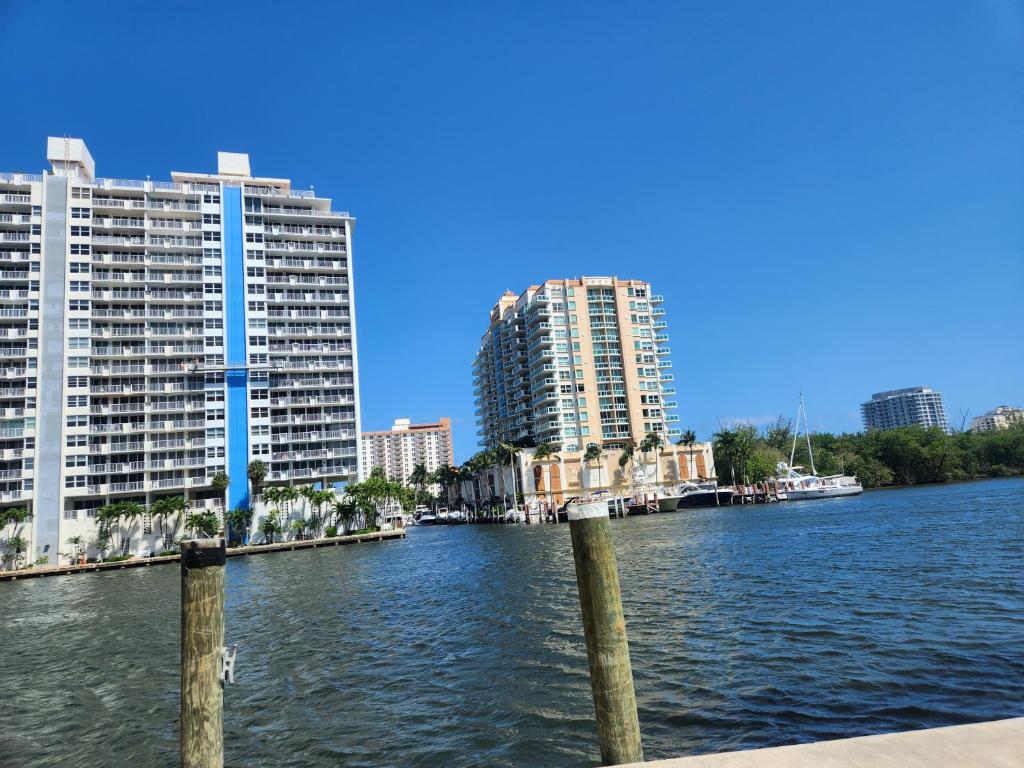 Galleryone Fort Lauderdale, Fort Lauderdale (updated prices 2025)