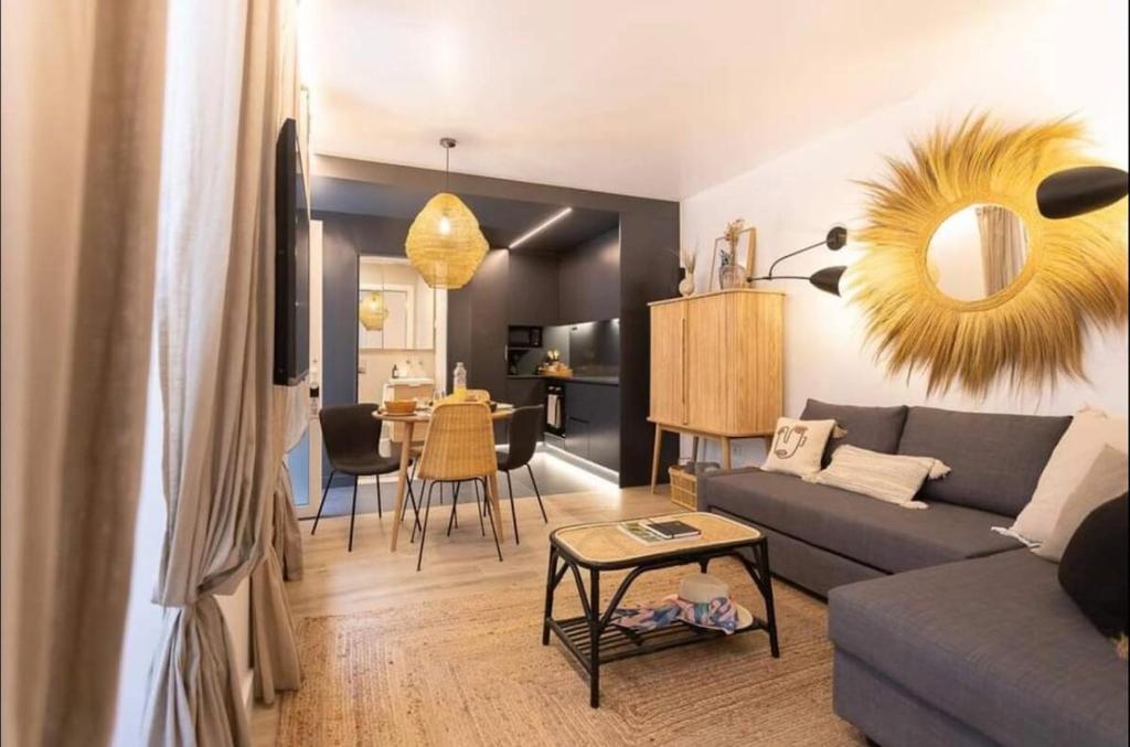 Bonança NWF 100 meters from Praia, Nazaré (updated prices 2025)