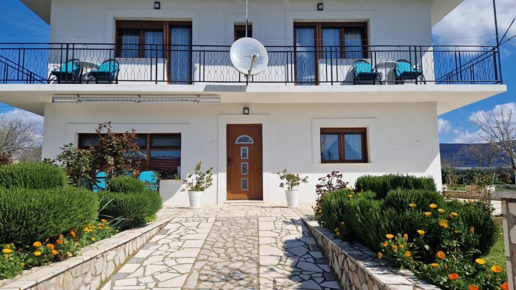 Villa Dona Bella, Donji Bitelić (precios actualizados 2025)