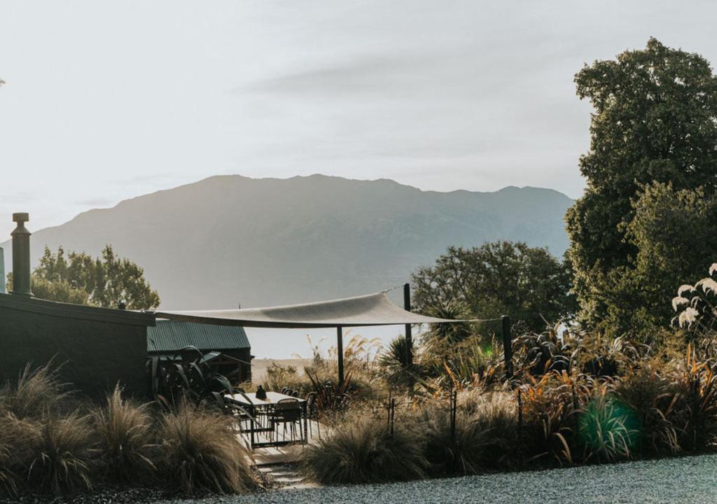Lake Háwea station, Lake Hāwea (updated prices 2026)