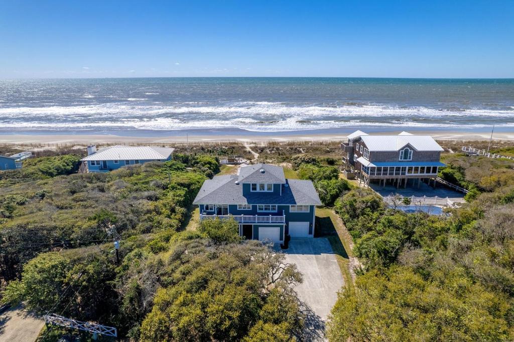 Duneside home, Pine Knoll Shores (updated prices 2026)