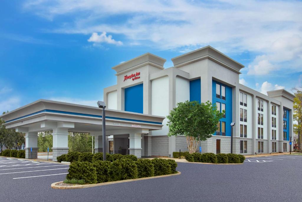 Hampton Inn Memphis-Poplar, Memphis (updated prices 2026)