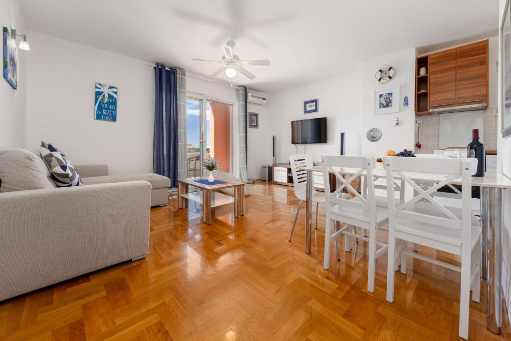 Makarska Bay Marisa, Makarska (updated prices 2025)