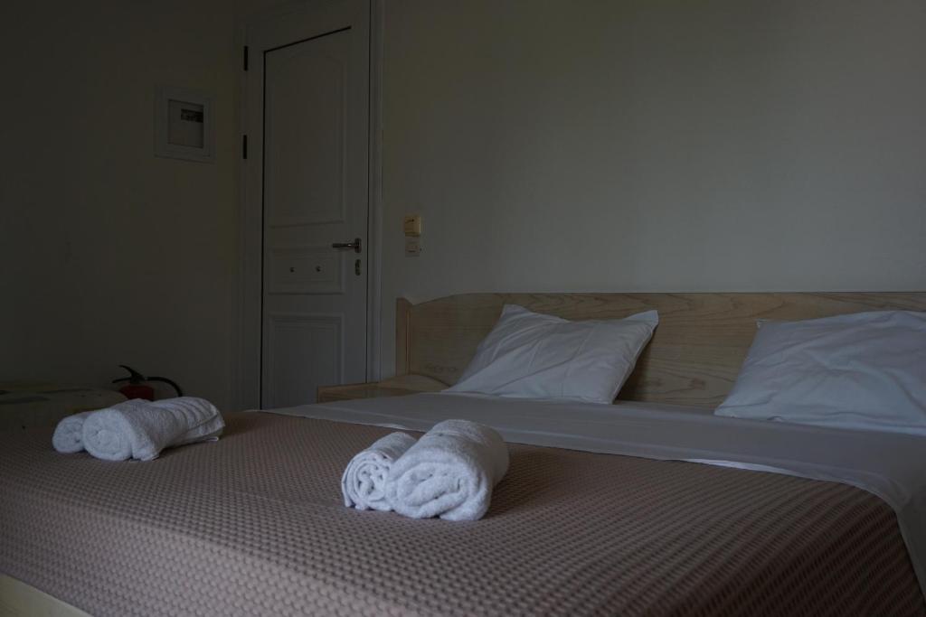 Eliza's apartments and studios, Roda (updated prices 2026)