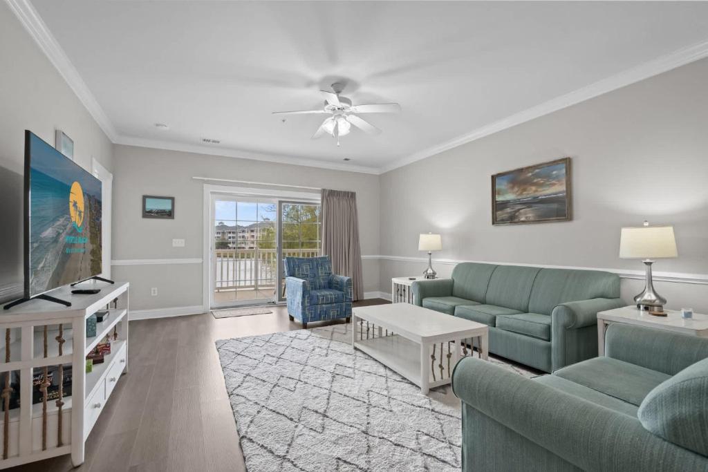 Magnolia Lake Waterfront Stay Unit 204, Myrtle Beach (updated prices 2025)