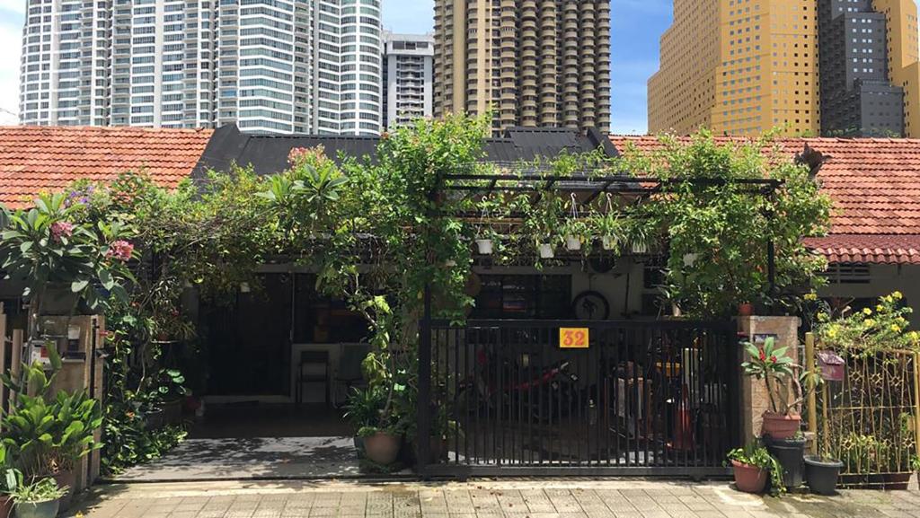 Tiong Nam 32, Heart of Kuala Lumpur, 15mins to KLCC, 6 mins to LRT PWTC ...