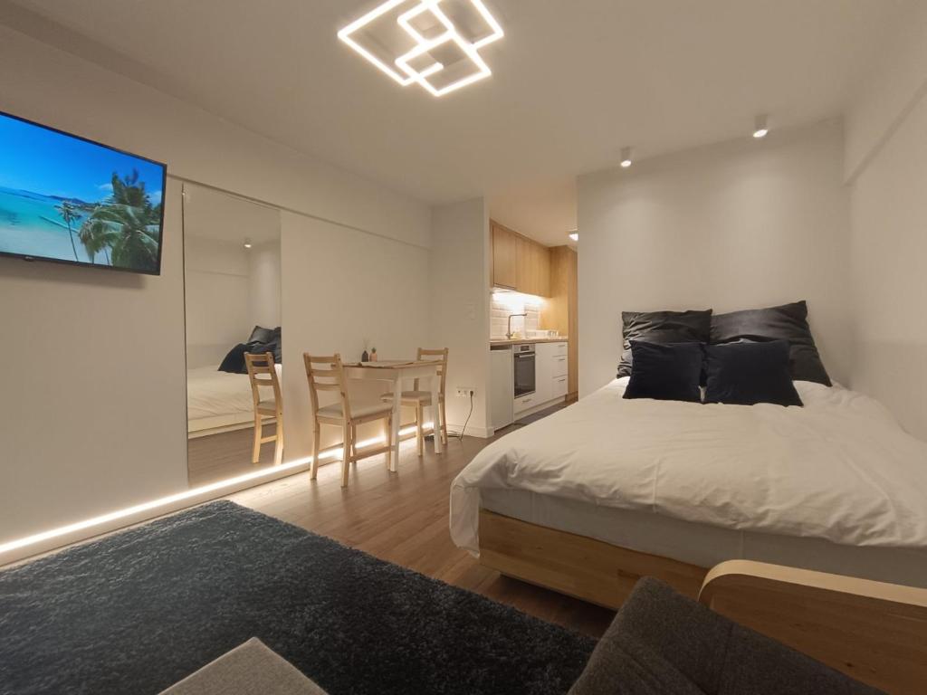 Metro studio 1 -private parking 500m-, Thessaloniki (updated prices 2026)