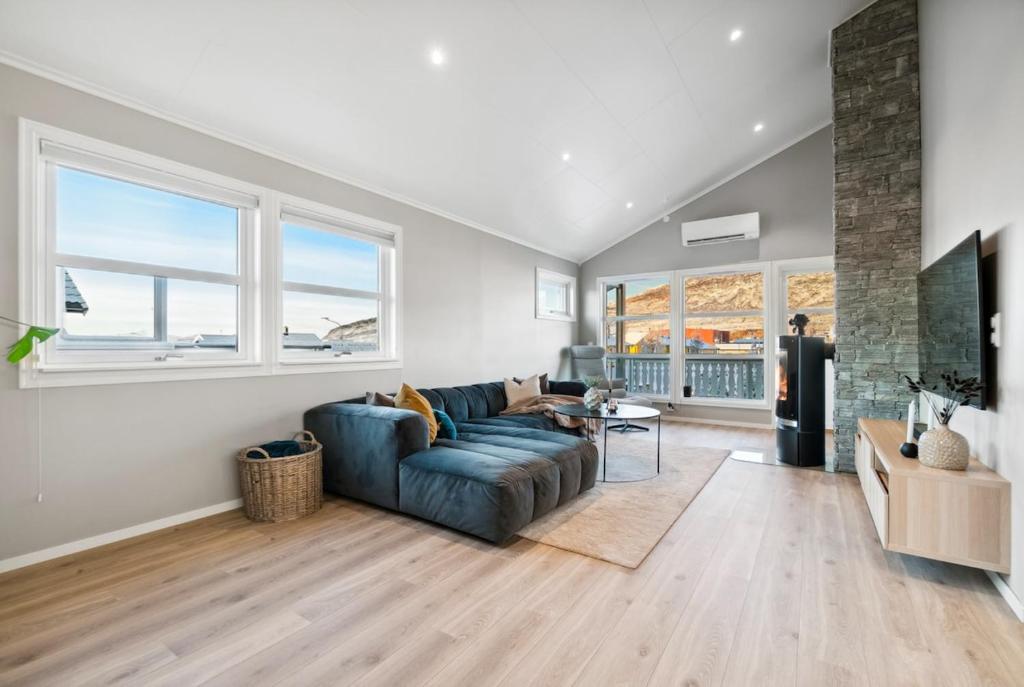 Hus på Ovre Fuglenes, Hammerfest (updated prices 2025)