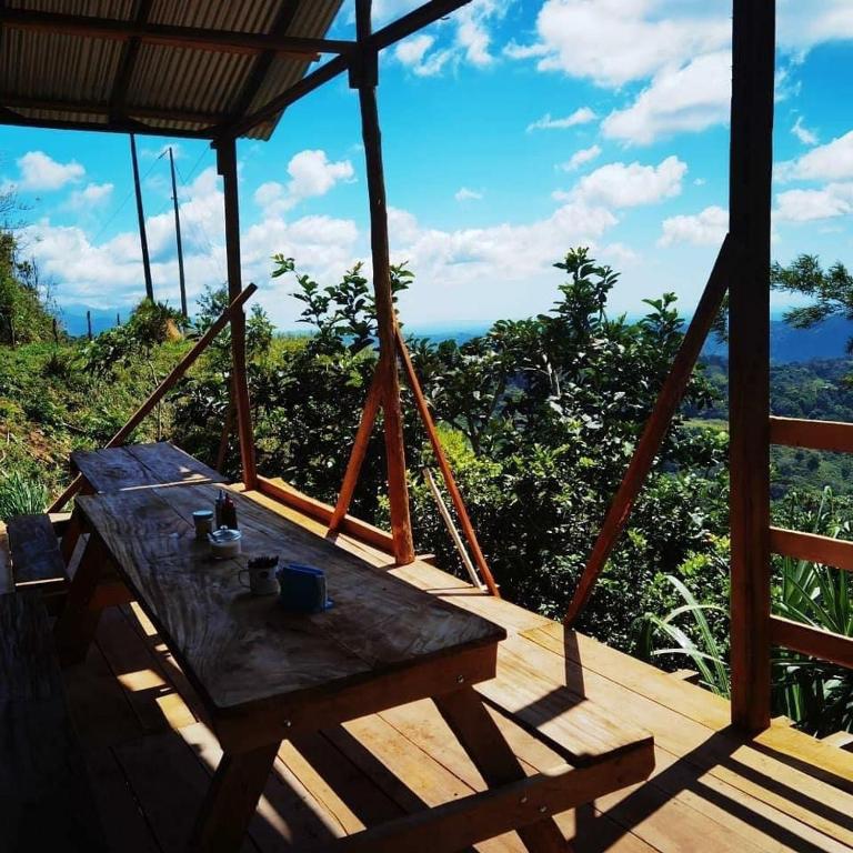 Somos Zapatón Catarata EL REY, Zapatón (updated prices 2026)